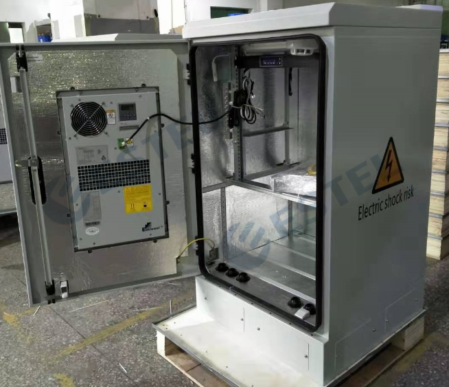 IP65 Outdoor Server Cabinet